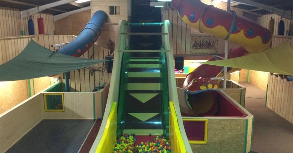 Fort Evergreen Pet & Play Farm - Warrenpoint - Discover Northern Ireland