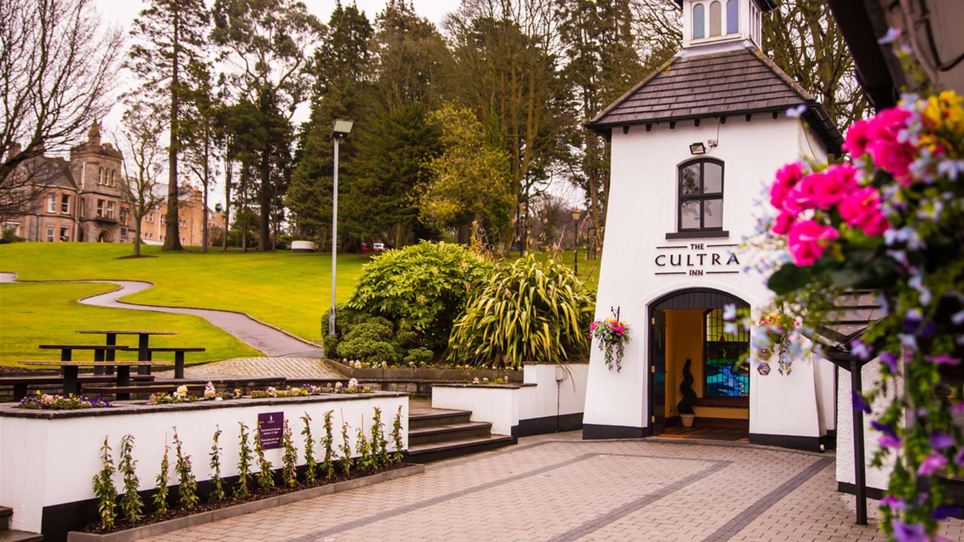 The Cultra Inn - Cultra - Discover Northern Ireland
