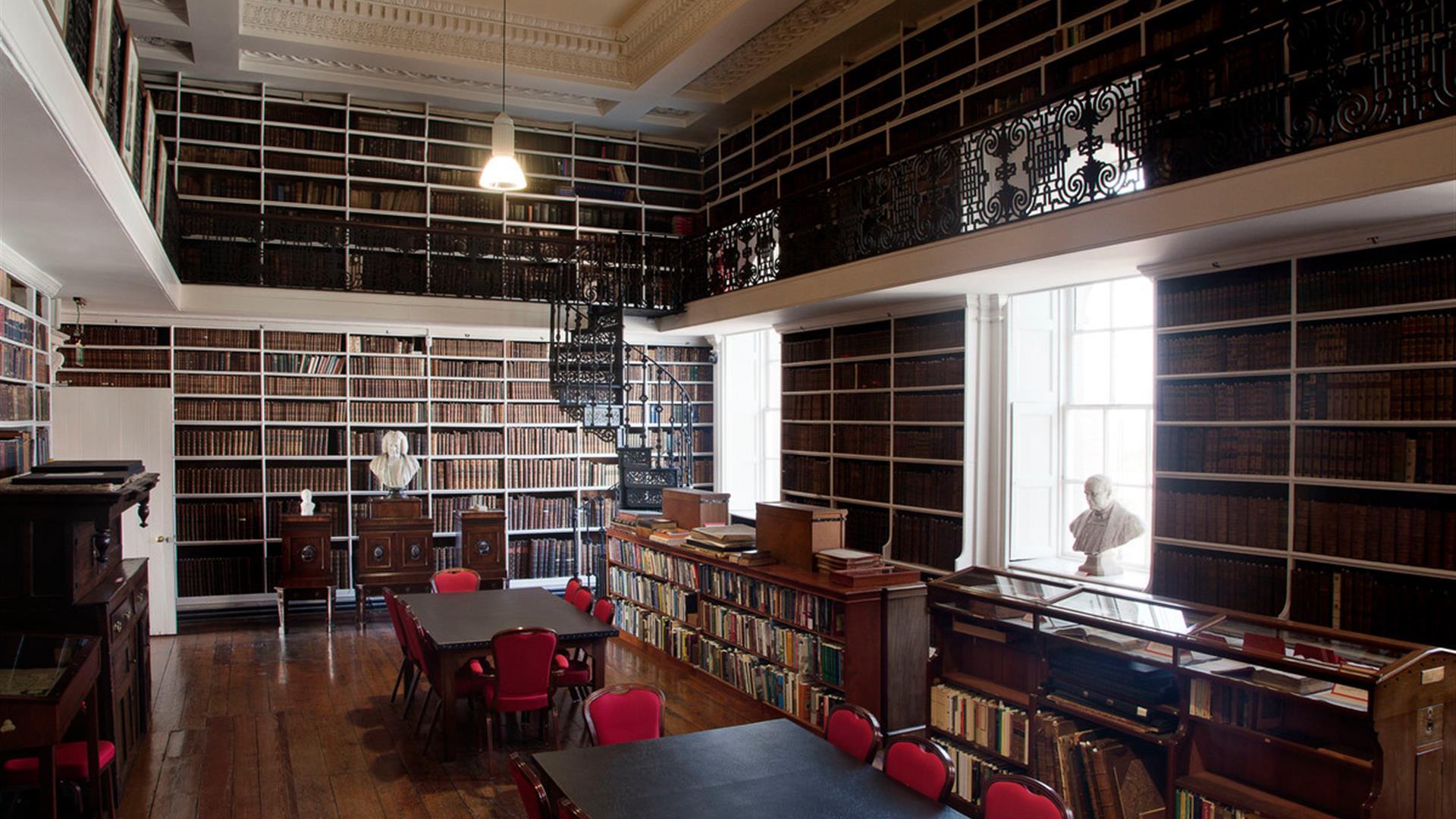 Armagh Robinson Library - Armagh - Discover Northern Ireland