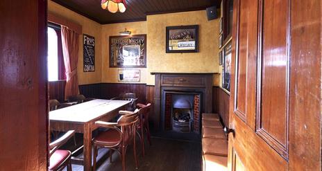 Where To Go On a Night Out in Derry | Discover NI