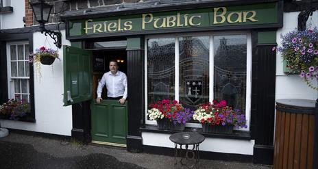 Friels Public Bar is a quaint pub which is part of The Emigrants Trail experience