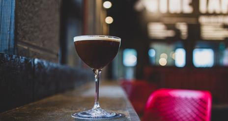 Where To Go On a Night Out in Derry | Discover NI