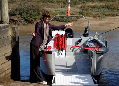 The North Norfolk Wheelyboat ‘Poppy’ - Boat Trips in Norwich, Blakeney ...