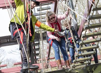ROARR! - Theme Park in Lenwade, Norwich - North Norfolk