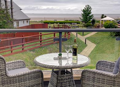 Le Strange Arms Lodges & Apartments - Self-catering in Hunstanton ...