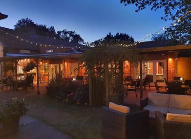 Banningham Crown - Public House in Banningham, Banningham - North Norfolk