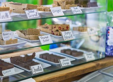 Wroxham Barns - Shopping - Shop in Hoveton, Wroxham - North Norfolk