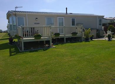 Hazelbury Holiday Park - Holiday Park in East Runton, East Runton ...