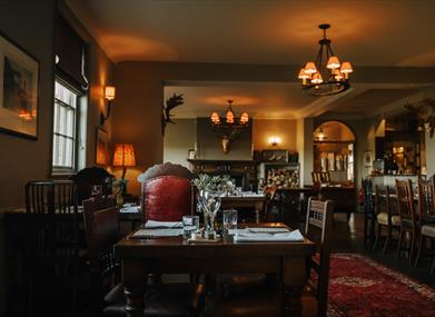 The Victoria Inn Restaurant and Bar, Holkham - Restaurant in Wells-next ...