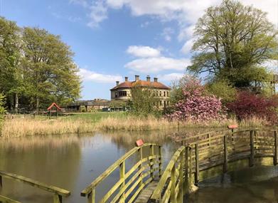 Thrigby Hall Wildlife Gardens - Wildlife Park in Filby, Great Yarmouth ...