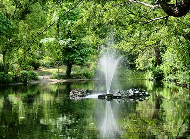 Nottingham Arboretum - Visit Nottinghamshire