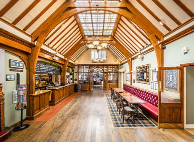 Embankment - Nottingham - Visit Nottinghamshire