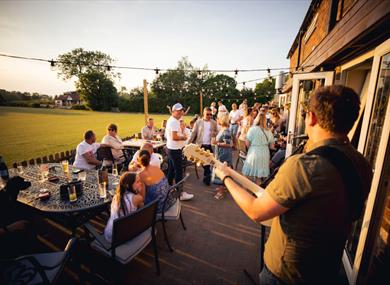 The Reindeer at Hoveringham - Nottingham - Visit Nottinghamshire