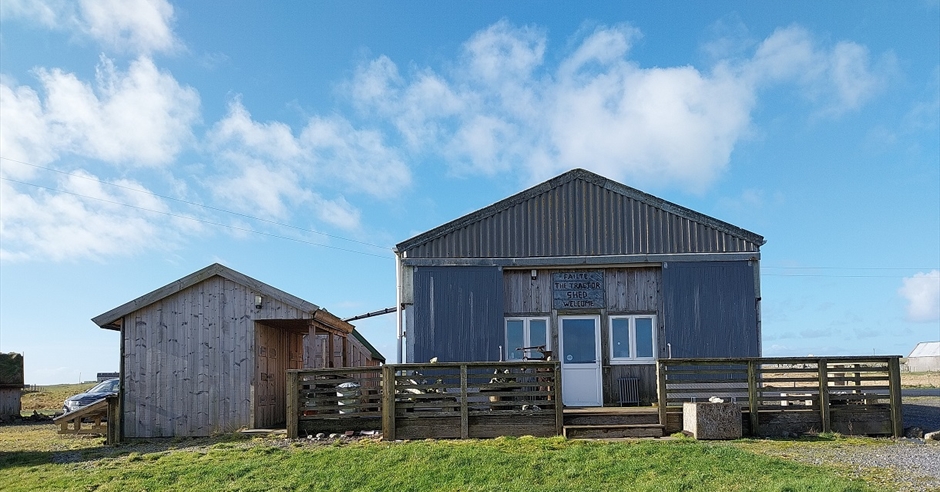 The Tractor Shed Camping Pods and Bunkhouse - Isle Of North Uist ...