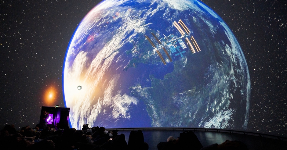 Outer Space: Aliens & Guardians - Immersive Dome Experience - Visit ...