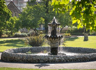 Forbury Gardens - Municipal Park in READING, Reading - Visit Reading