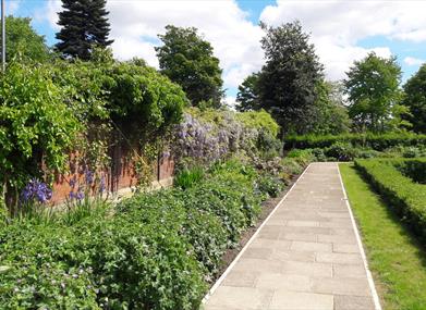 Green Flag Parks - Municipal Park in Rochdale borough - Visit Rochdale