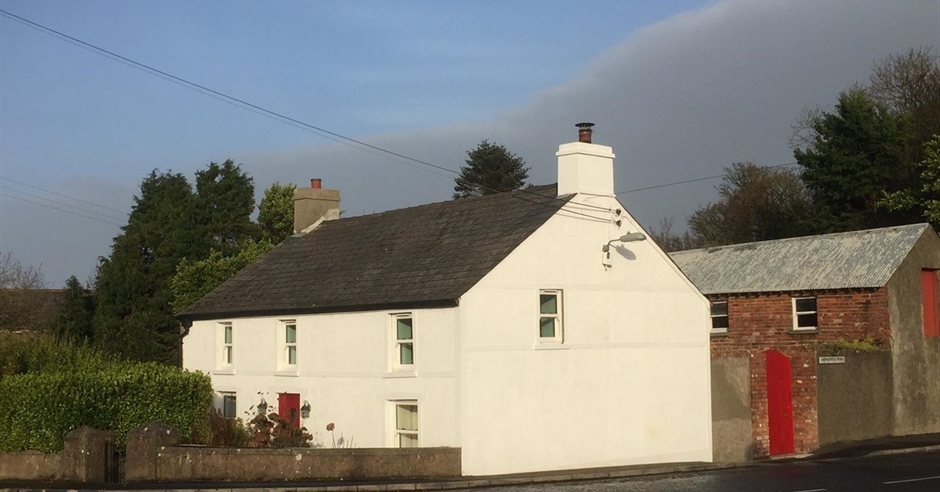 Corner Cottage - Larne - Mid & East Antrim