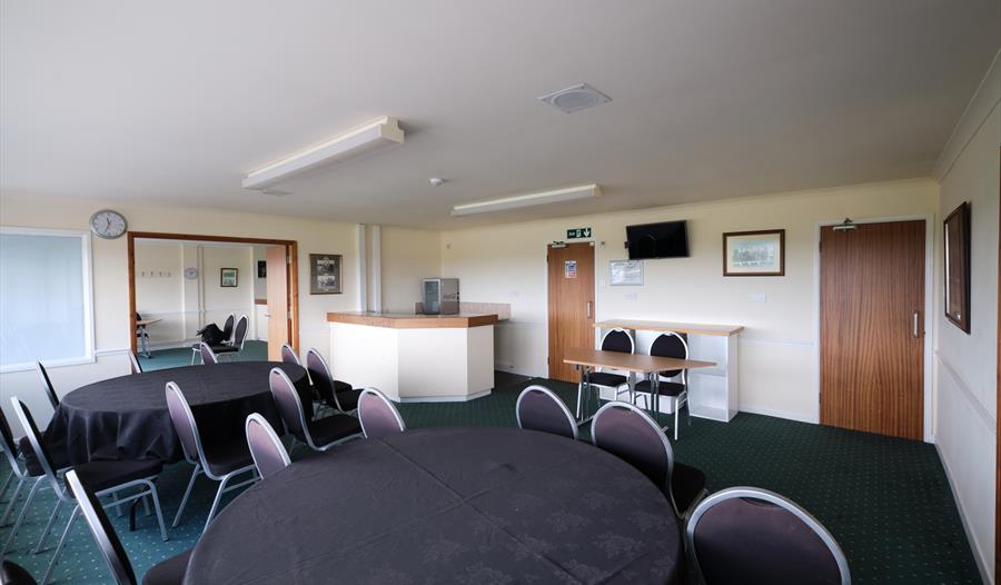 Exeter Racecourse - Visit South Devon