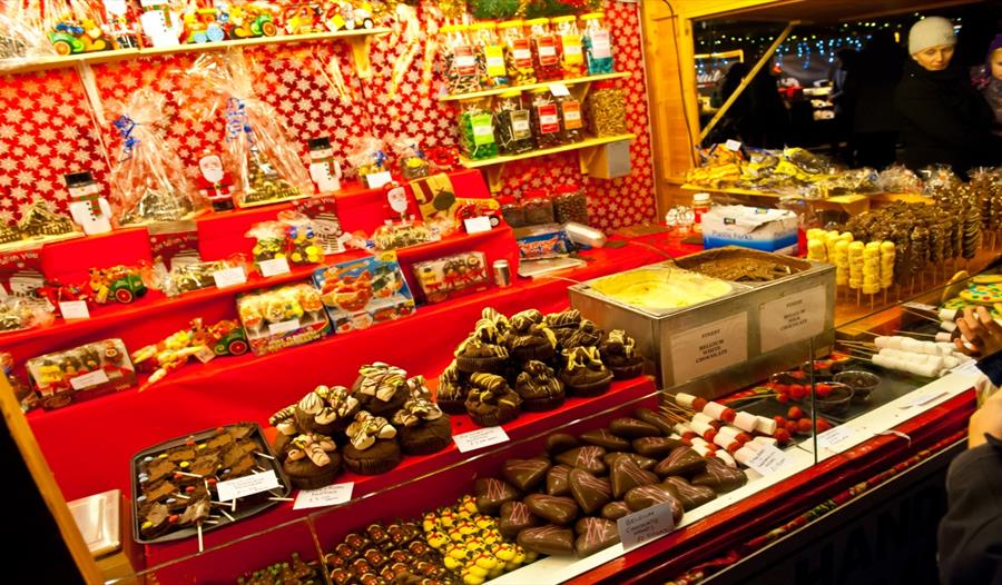 Exeter Cathedral Christmas Market - Visit South Devon