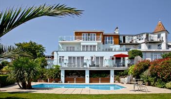 Self catering cottages and holiday lets in South Devon