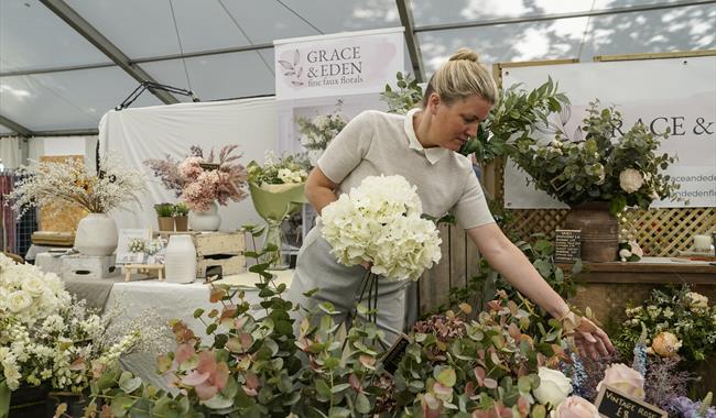 Blenheim Palace Flower Show - Gardens in WoodStock, Oxfordshire - Visit ...