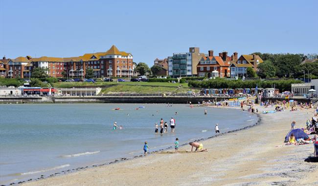 West Bay - Beach in Westgate-on-Sea, Thanet - Visit South East England