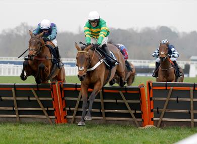 Howden Christmas Racing Weekend at Ascot - Sporting Event in Ascot ...