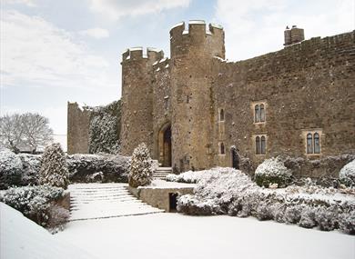 Amberley Castle - Hotel in Arundel, West Sussex - Visit South East England