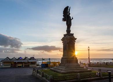 Hove - Town in Hove, Brighton and Hove - Visit South East England
