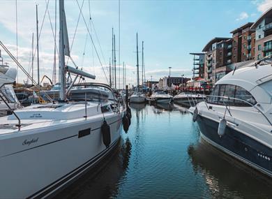 Poole - Town in Poole, Dorset - Visit South East England