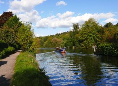 Thames Path National Trail - Walking Tour in Oxford, Oxfordshire ...