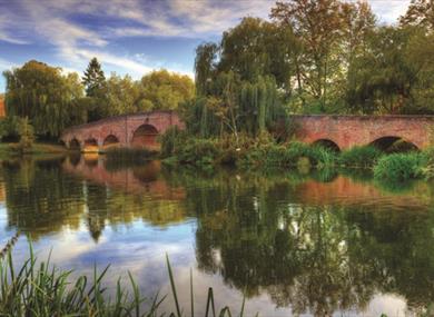Sonning - Towns & Villages in Sonning, Berkshire - Visit South East England