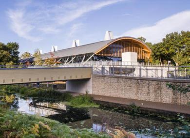 Woking - Towns & Villages in Woking, Woking - Visit South East England