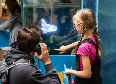 Winchester Science Centre and Planetarium - Science Centre in ...