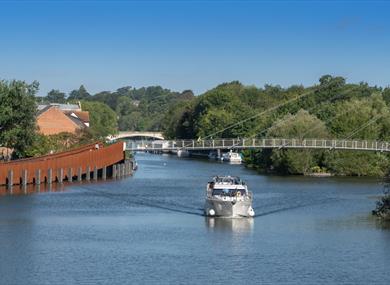 Reading - Towns & Villages in Reading, Reading - Visit South East England