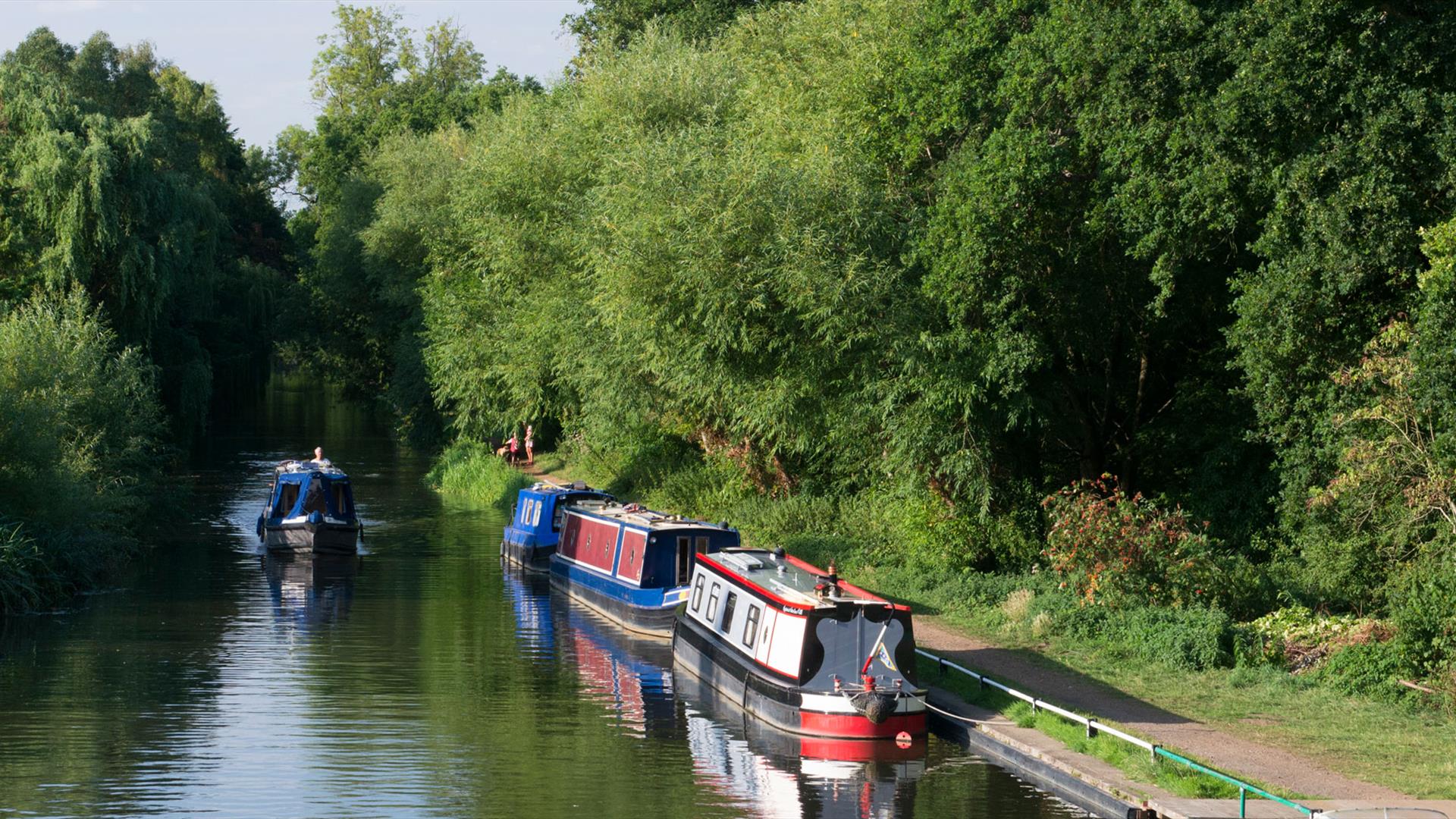 Canals & Rivers in Surrey - Visit Surrey