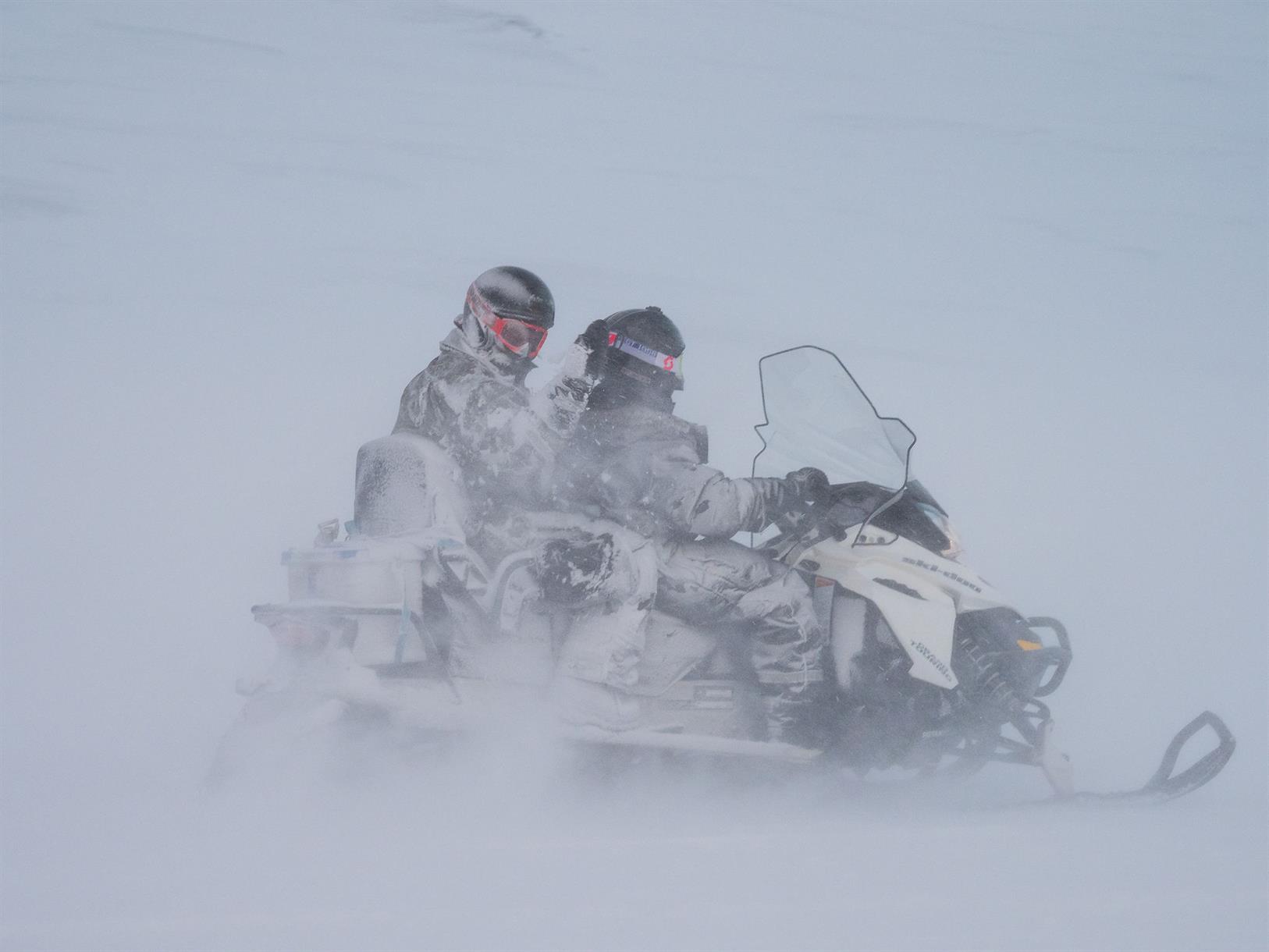 7 totally awesome snowmobile tours in Svalbard