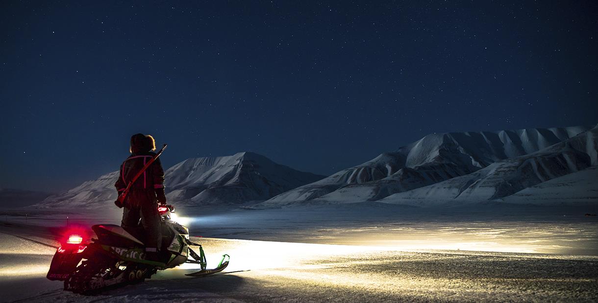 10 things to do during the magical blue hour