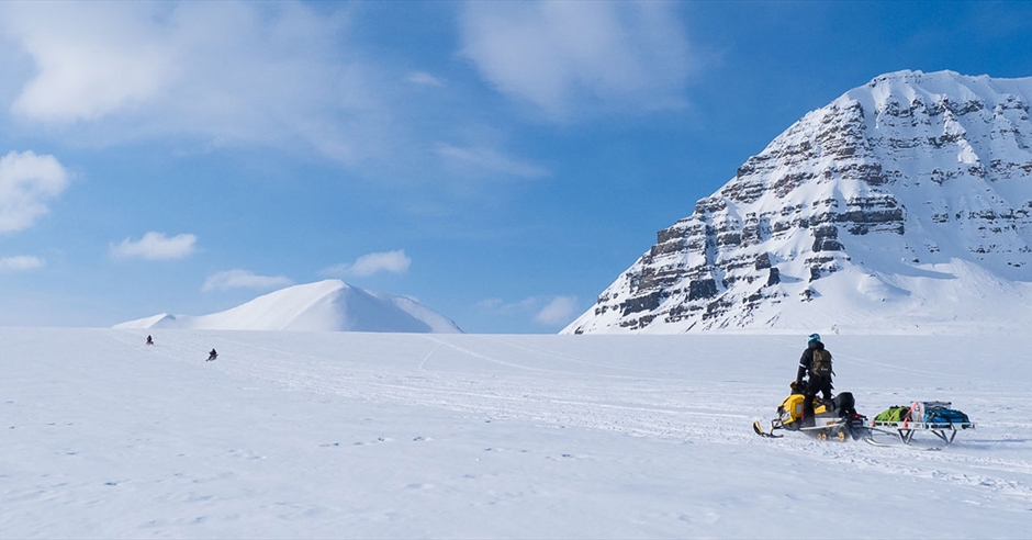 7 totally awesome snowmobile tours in Svalbard