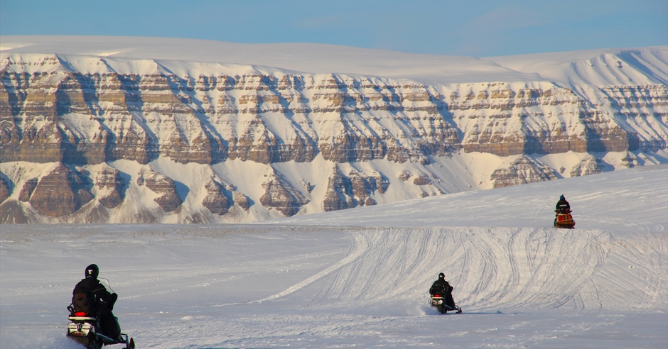 Arctic Treasures - Snowmobile adventure towards Tempelfjorden- Basecamp ...