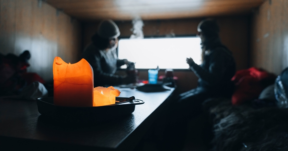1 Night East Coast Adventure: Snowmobile and Cabin Escape - Svalbard ...