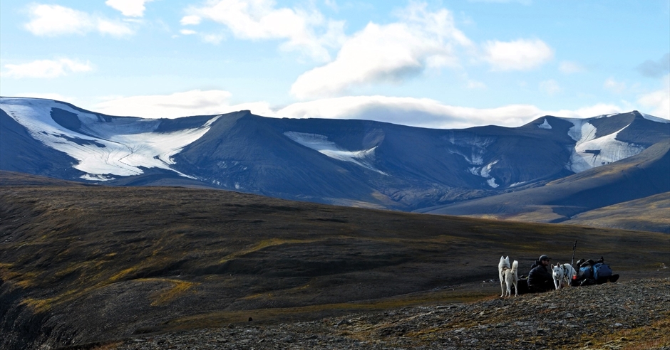 Nordenskiöld Land – Eventyr i villmark: 4 dagers fottur med overnatting ...