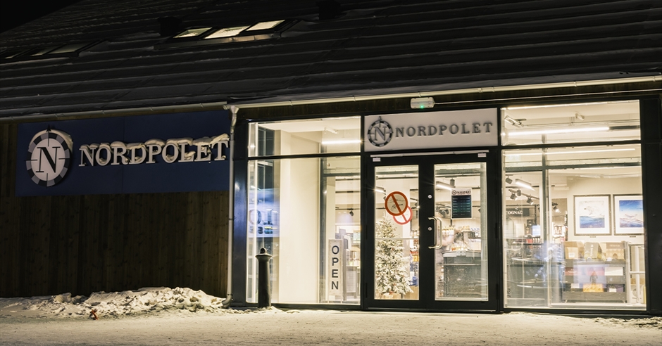 Svalbardbutikken - Shops in Longyearbyen, Spitsbergen - Visit Svalbard