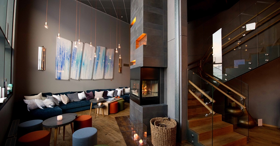 Svalbard Hotel | Polfareren - Hotel in Longyearbyen, Spitsbergen ...