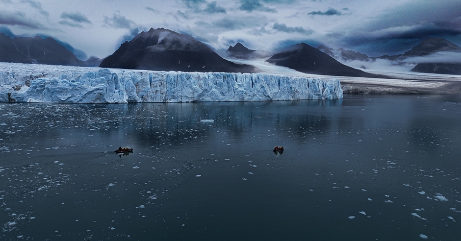 Arctic Glacier and Walrus safari - RIB adventure on Svalbard ...
