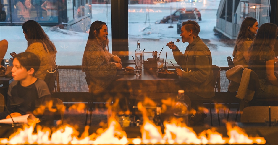 5-course dinner with exotic meat at Svalbar - Food in Longyearbyen ...
