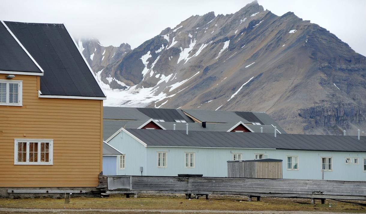 Ny-Ålesund - The northernmost town in the world - Better Moments - Boat ...