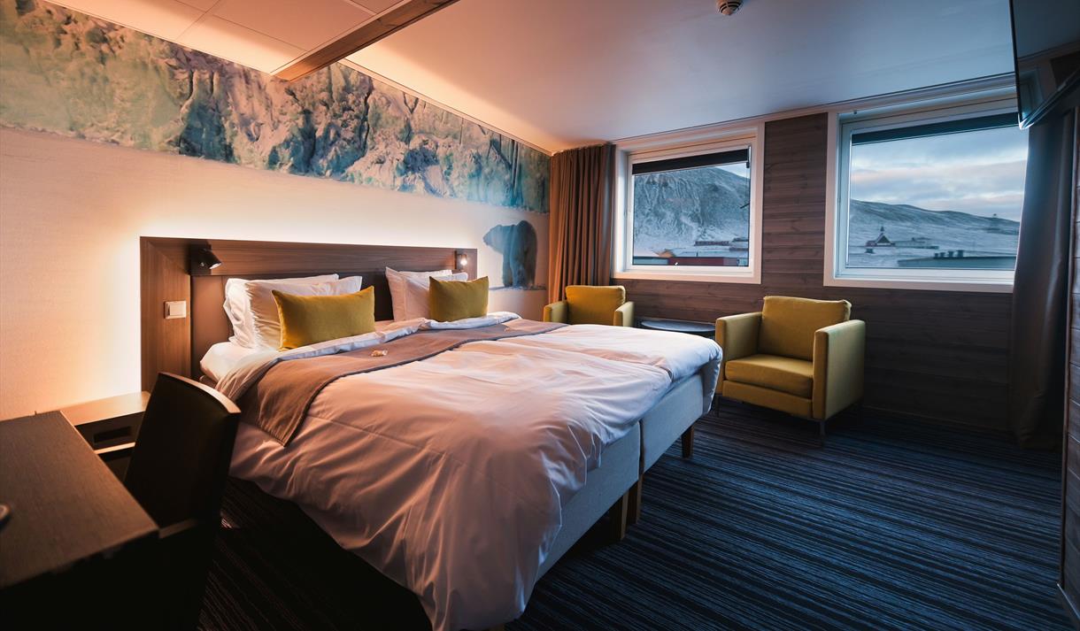 Svalbard Hotel | Polfareren - Hotel in Longyearbyen, Spitsbergen ...