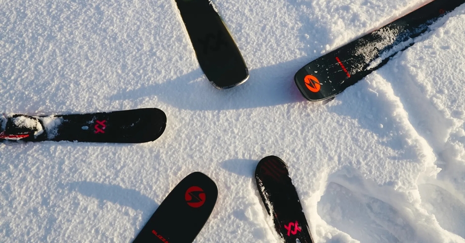 Ski & Snowboard Test - Visit Telemark